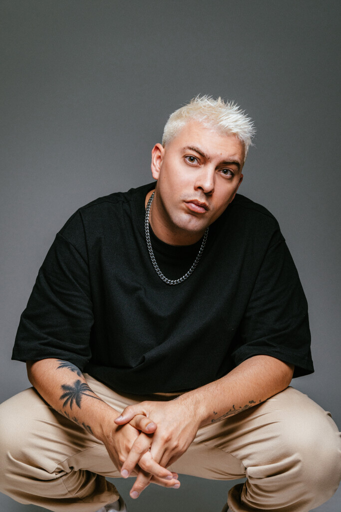 Jav Jurado firma un acuerdo de distribución digital con el sello ADA de ...